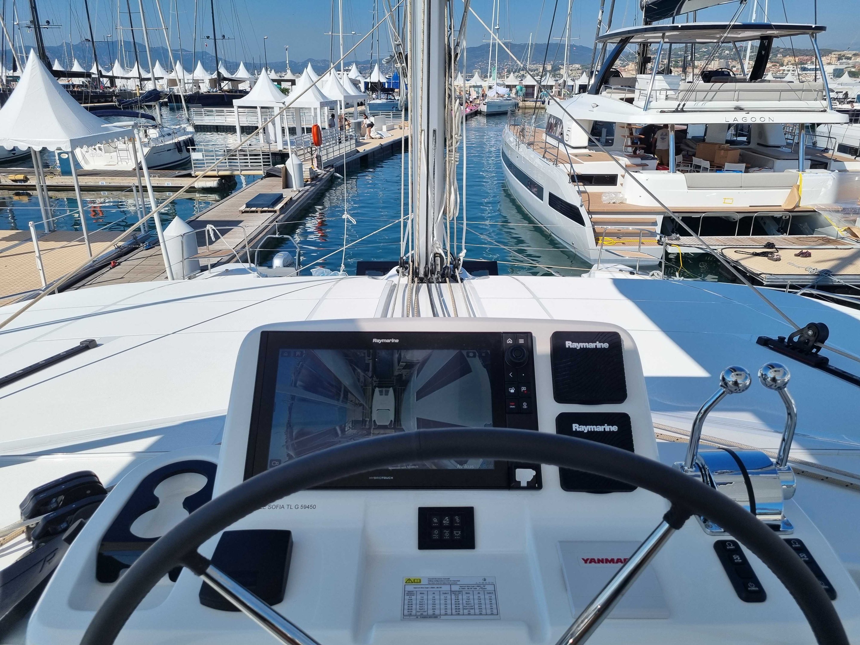 AVIKUS INTRODUCES NEUBOAT DOCK SHOWCASED ON MULTIPLE LUXURY YACHTS AT ...